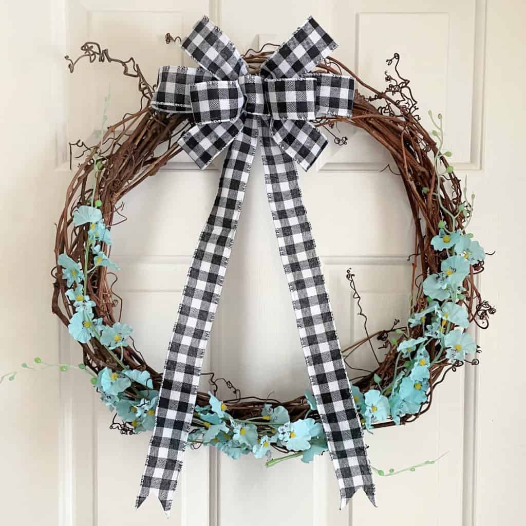 11 DIY Dollar Tree Home Decor Crafts - Budgeting Couple