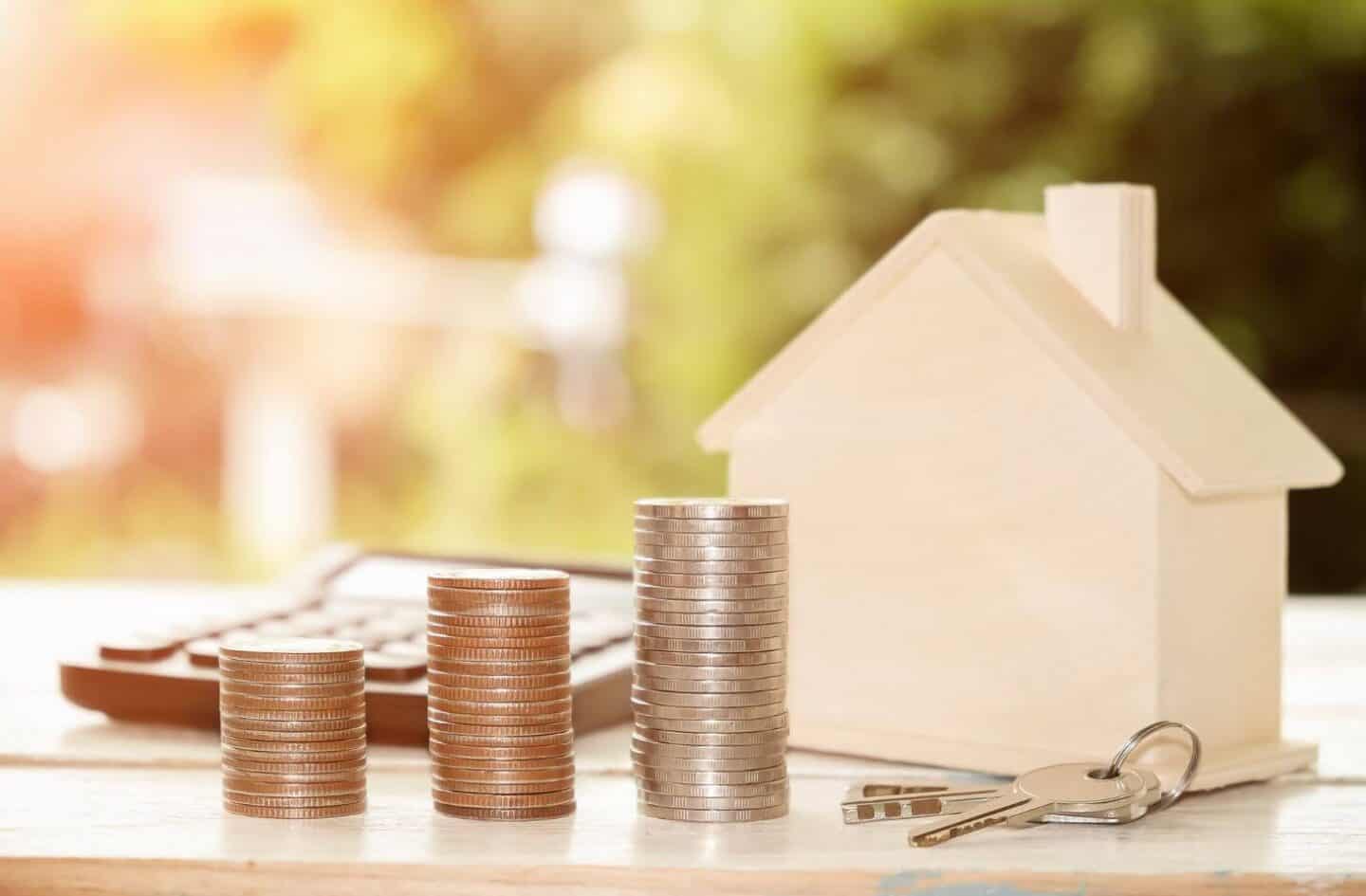 9 Warning Signs You’re Living Beyond Your Means - Budgeting Couple