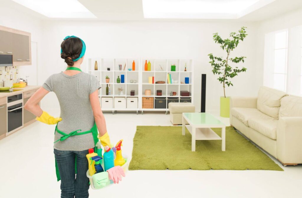8 Habits of People Who Always Have Tidy Homes - Budgeting Couple